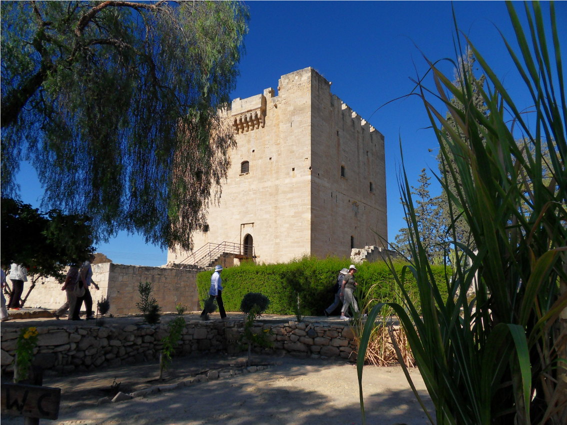 Famous Historic Famous Historic Buildings & Archaeological Site in ...